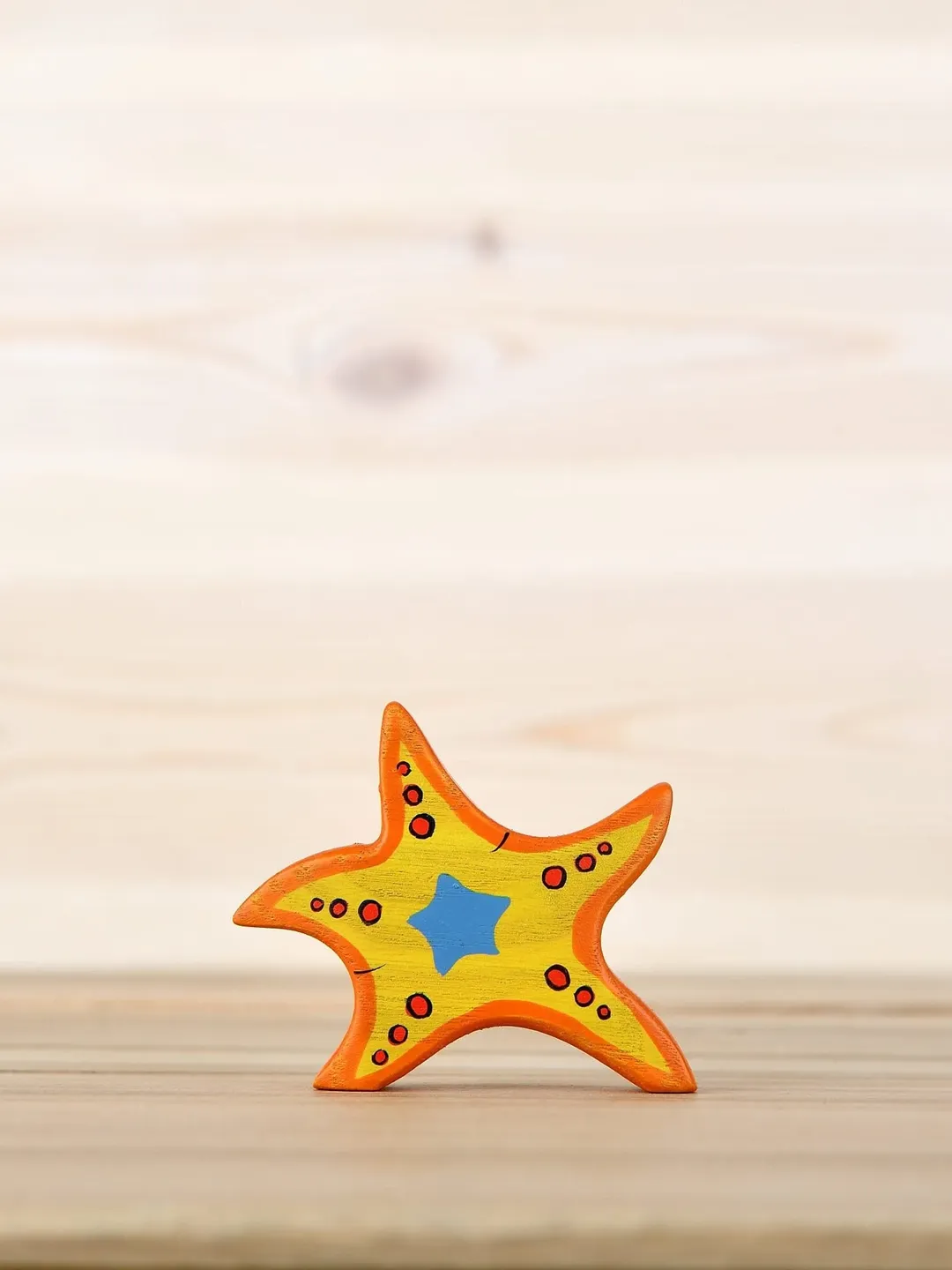 Wooden Starfish figurine Finger fish figure Sea star