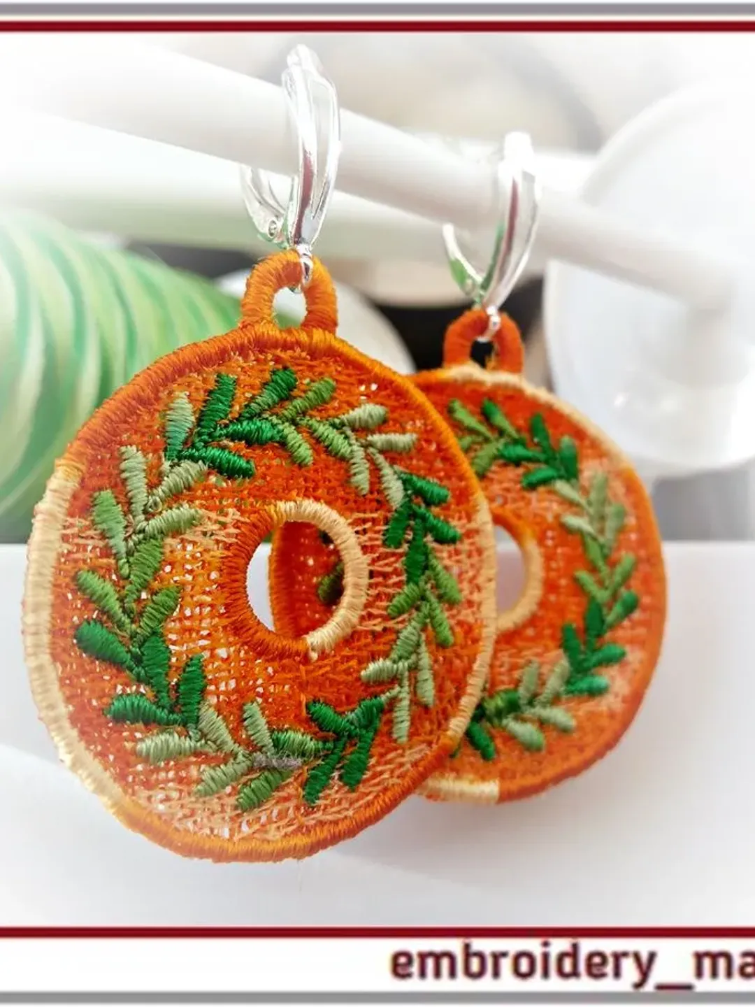 FSL in the hoop embroidery design earrings of leaves, flower