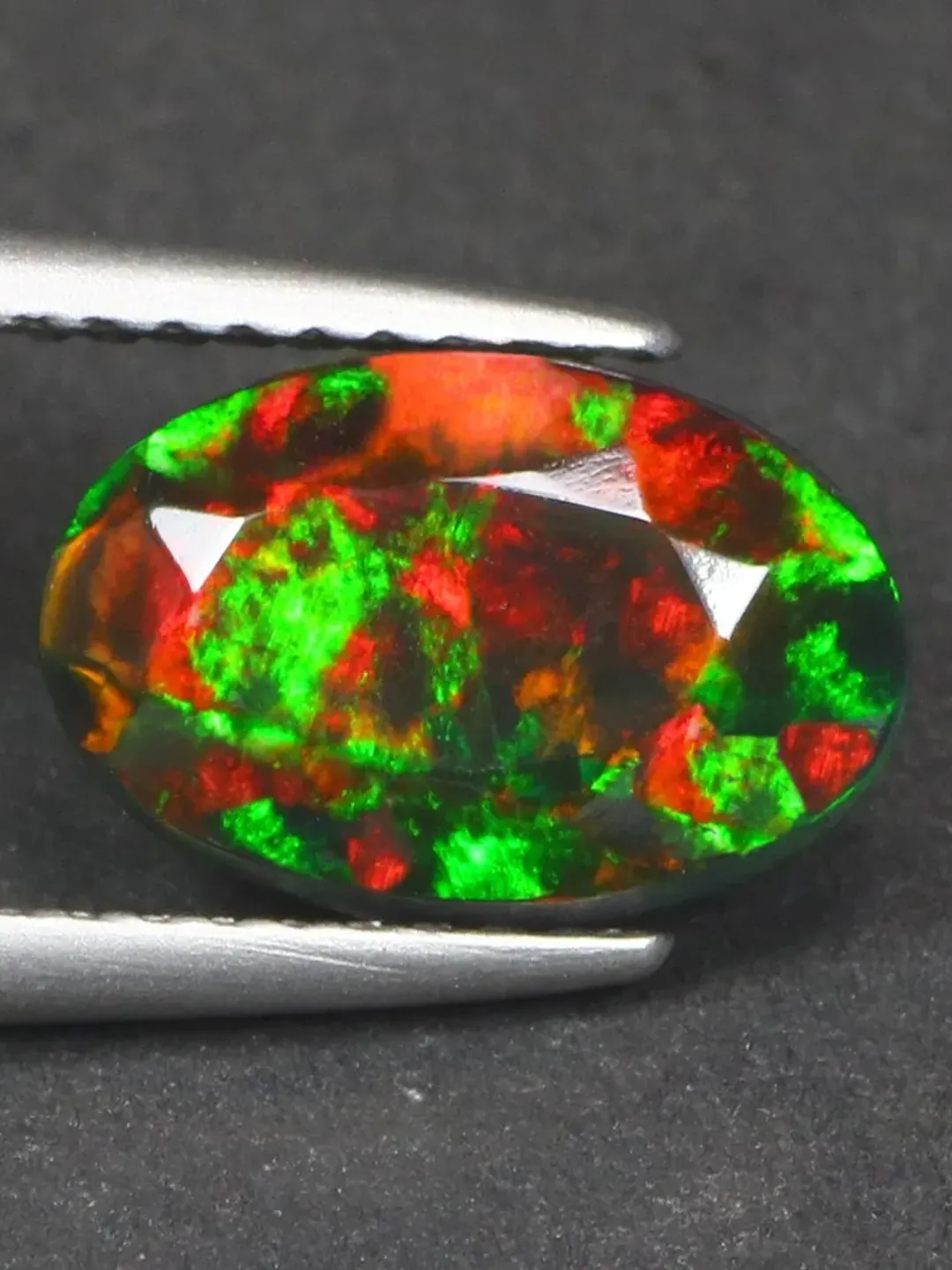 2.08 CT Marvelous 3D Fire Flash Pattern 100 % Natural Welo Black Opal Cut