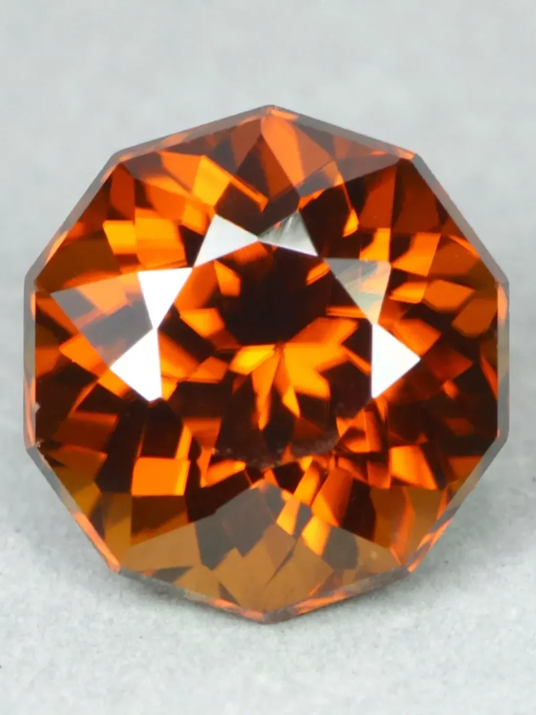 2.73 CT Marvelous ! Super Fire VIP Quality 100% Natural Fancy Zircon