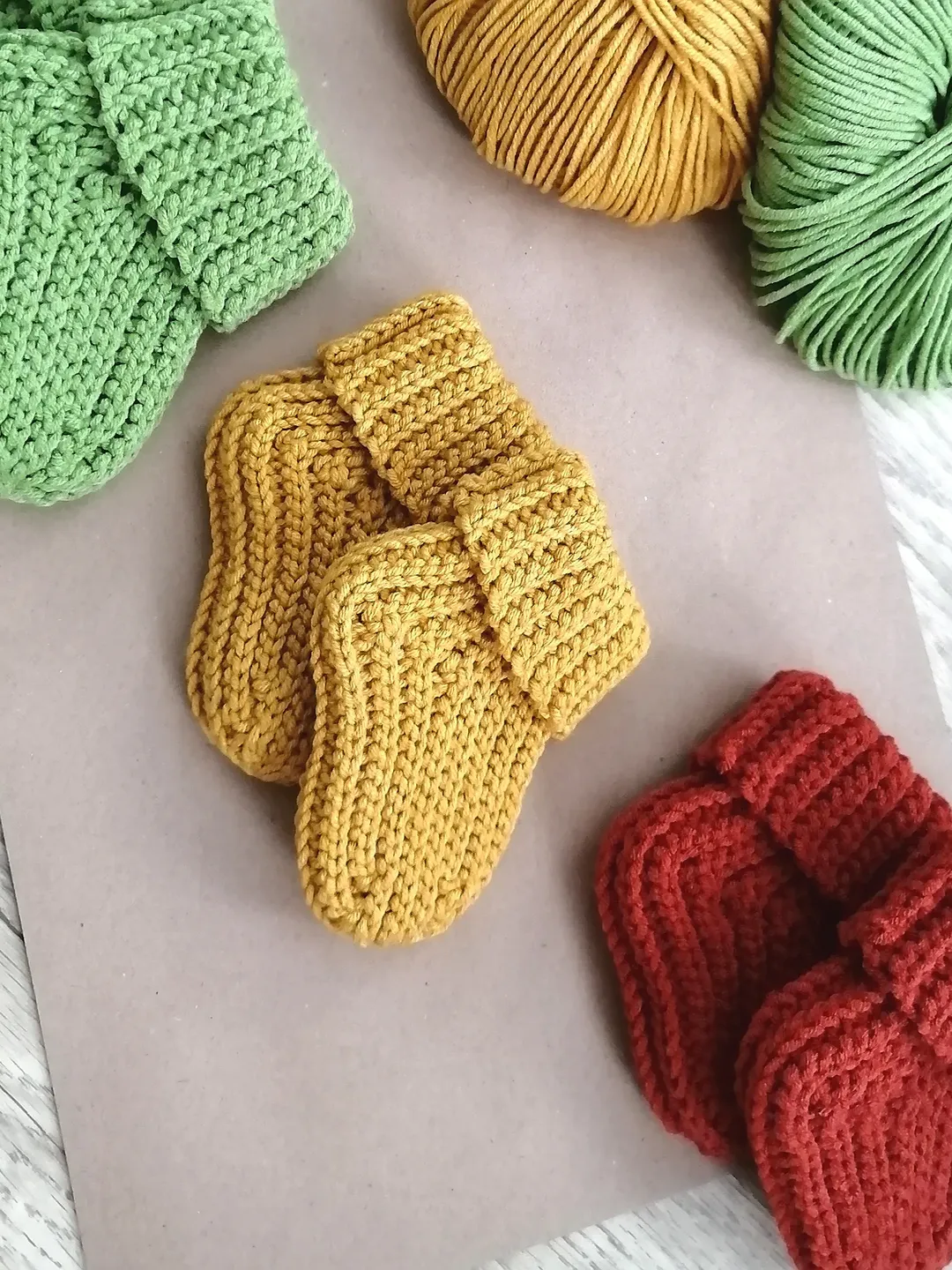 Set knit socks Newborn and Preemie Gift premature babies to the clinic ...
