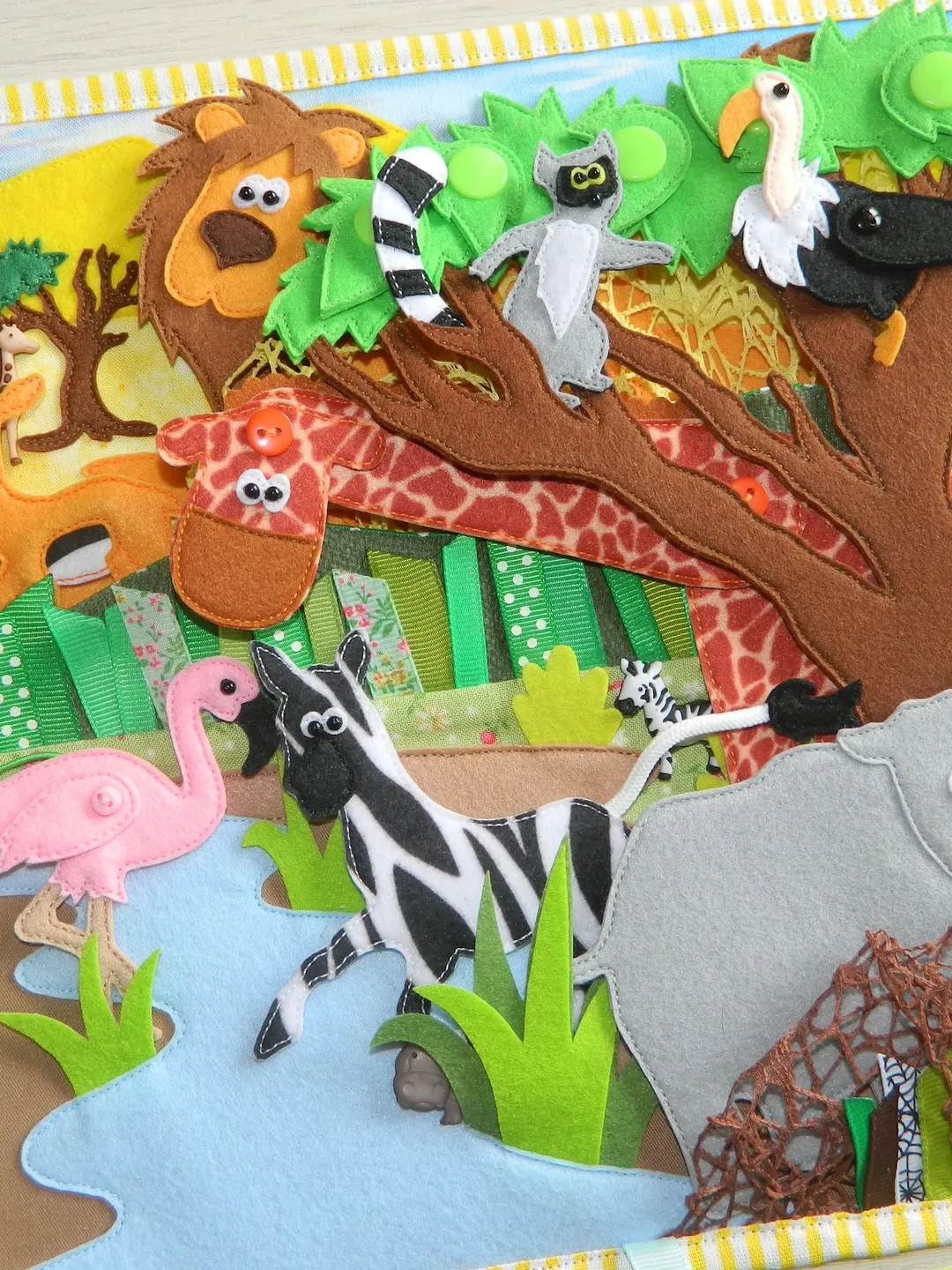 AFRICAN Busy Book, Felt SAFARI Animals, Set of Animals to Play, Felt ...