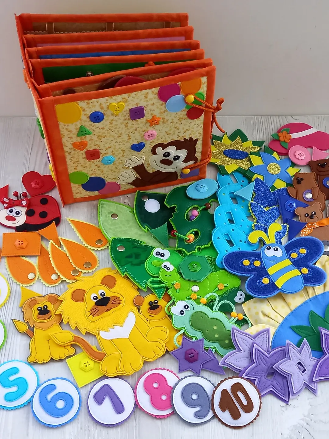 Rainbow book , Baby quiet felt montessori book, Developmental toys ...