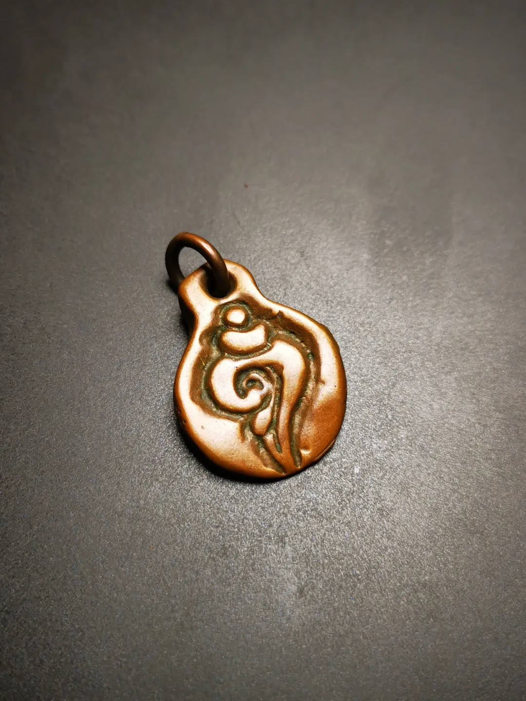 Gandhanra Handmade Shankha,Divine Conch Badge,Tibetan Buddhist Amulet ...