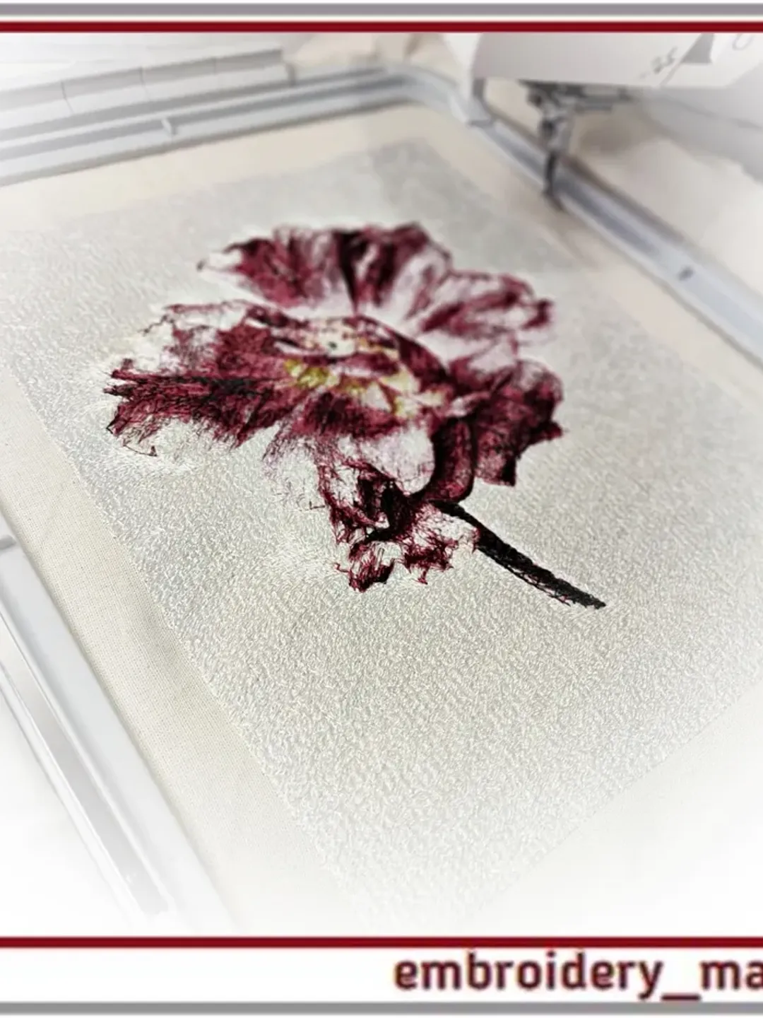 Machine embroidery design photo stitch Tulip from Embroidery Manavi 05
