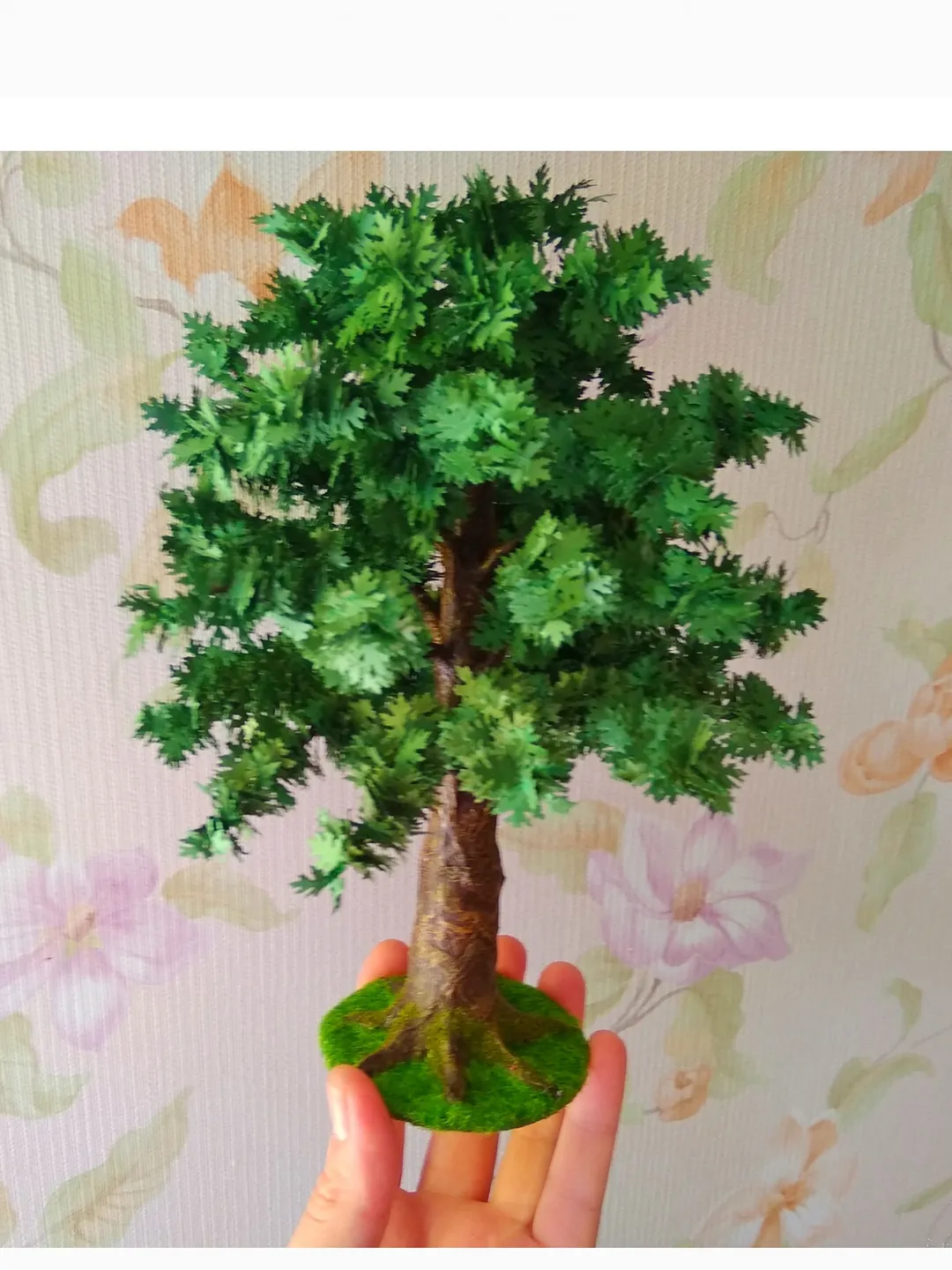 Oak. Tree for a puppet garden.Miniature.