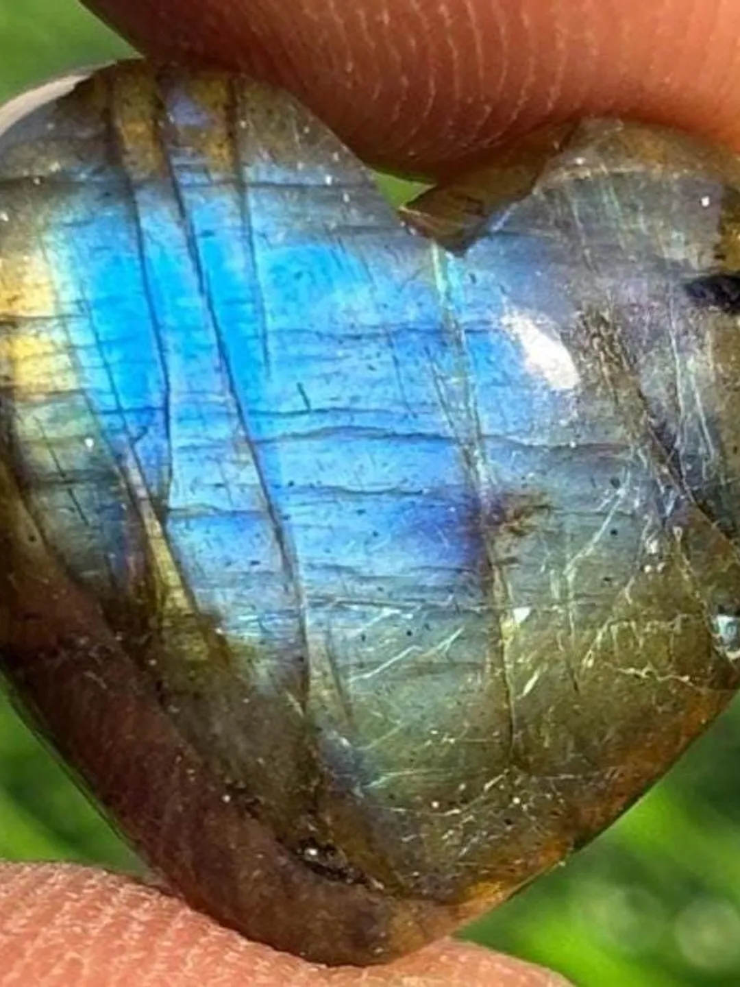 100% Blue Flashy Labradorite Heart Shape Cabochon - Gemstone For Making ...
