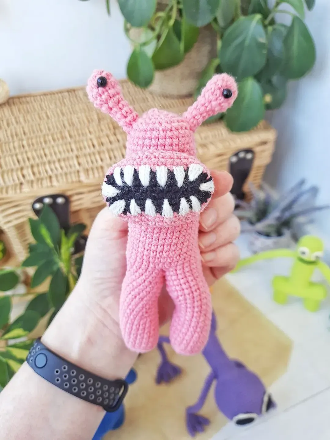 Crochet Rainbow friends pattern. Amigurumi Rainbow Friends tutorial ...