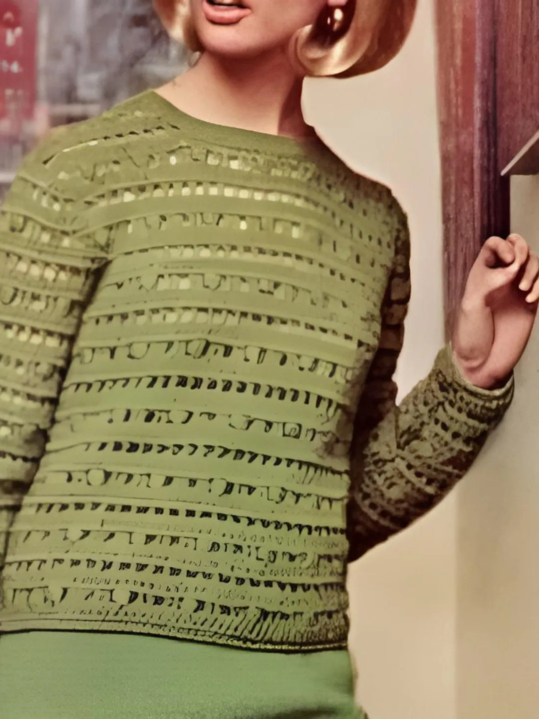 Women's Sweater The Picture Crochet Pattern