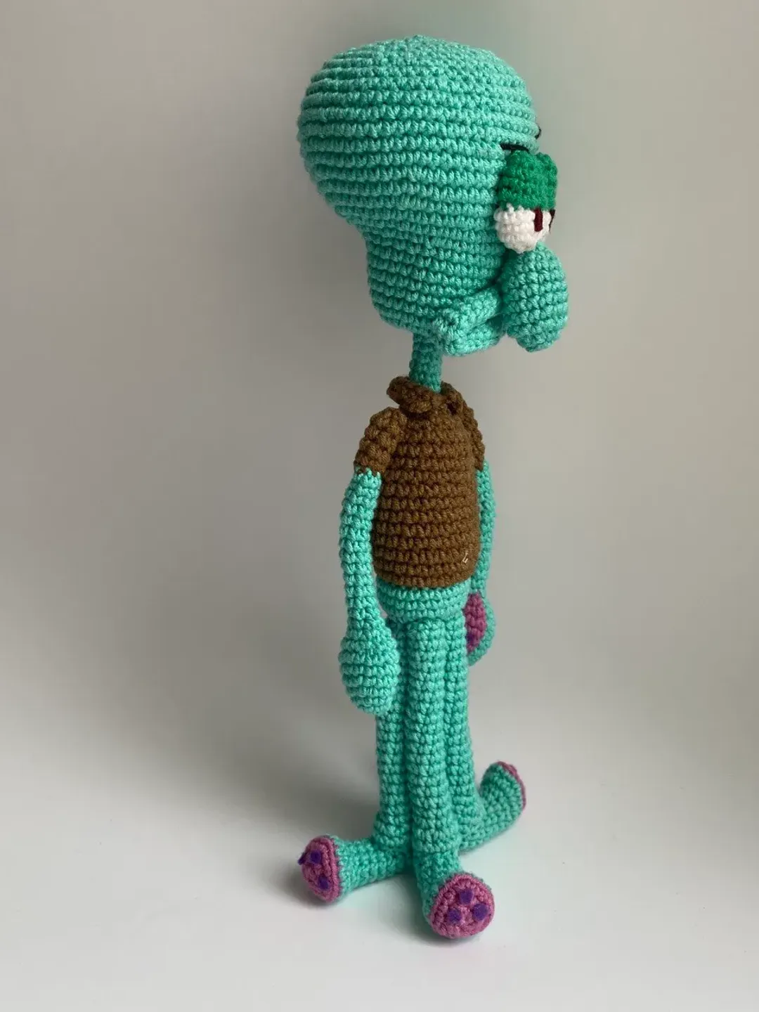 Squidward by Sponge Bob PDF crochet pattern