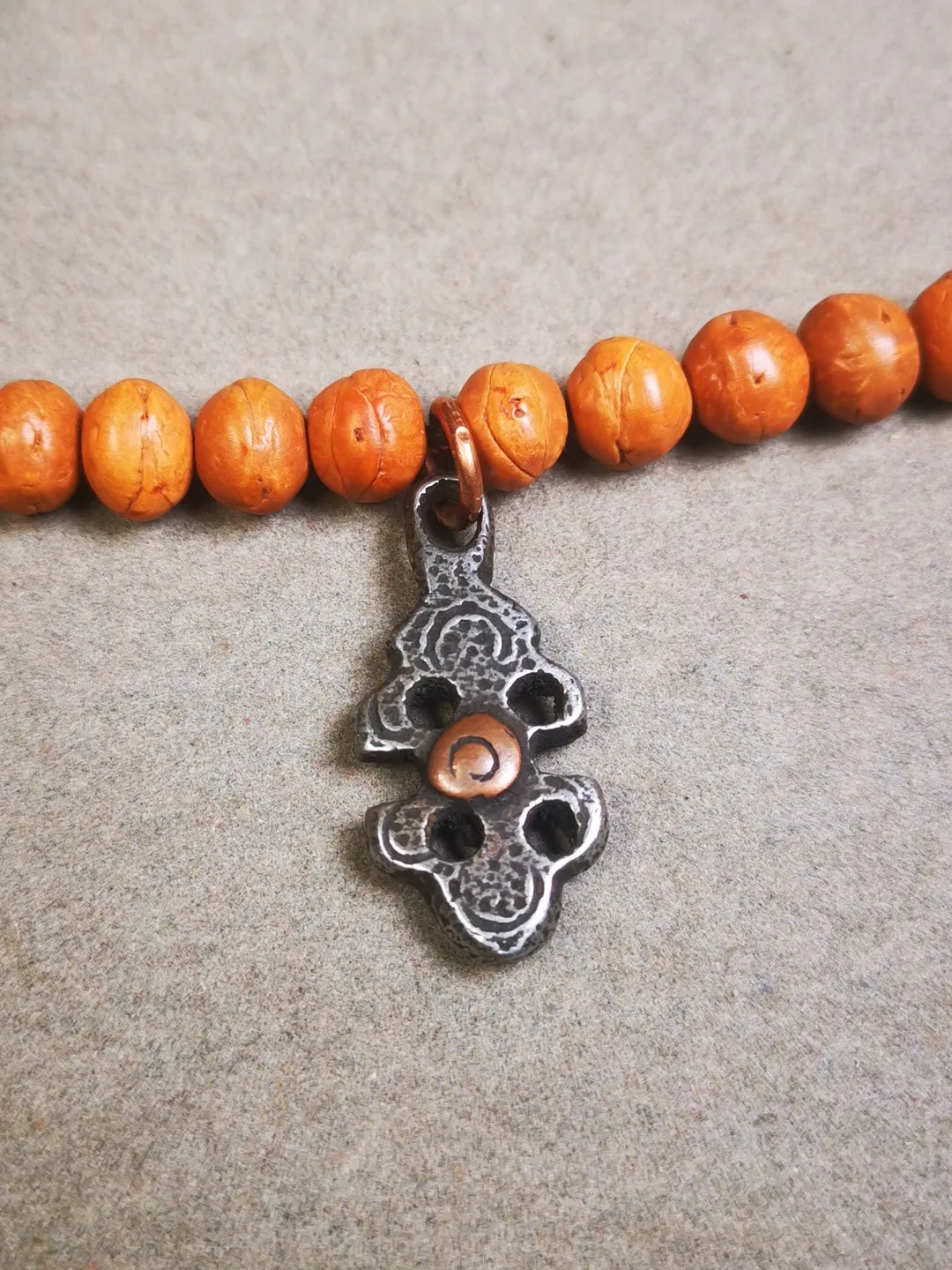 Gandhanra Handmade Tibetan Mala Amulet, Vajra Pendant for Prayer Beads ...