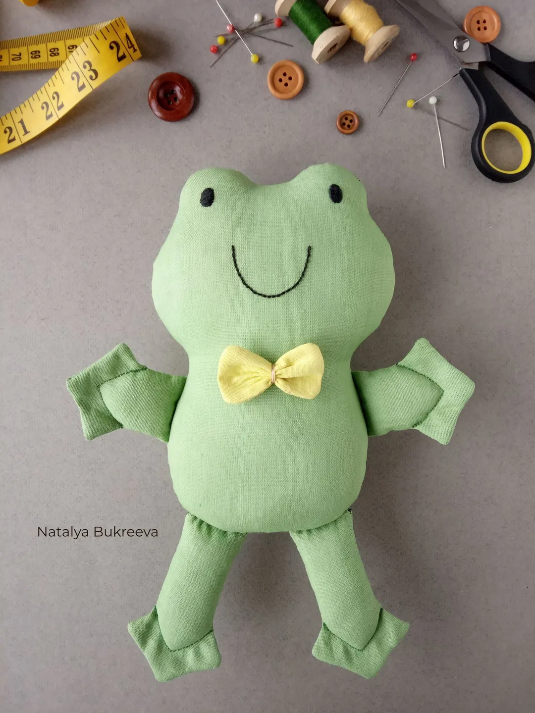 Stuffed Frog Easy Sewing Pattern PDF.