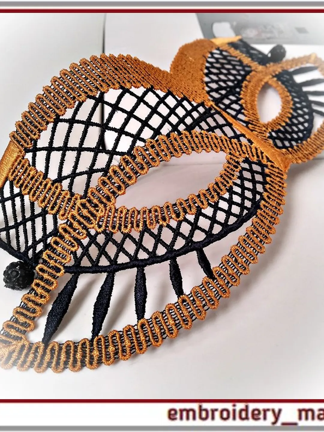 FSL embroidery design lace masquerade mask 2