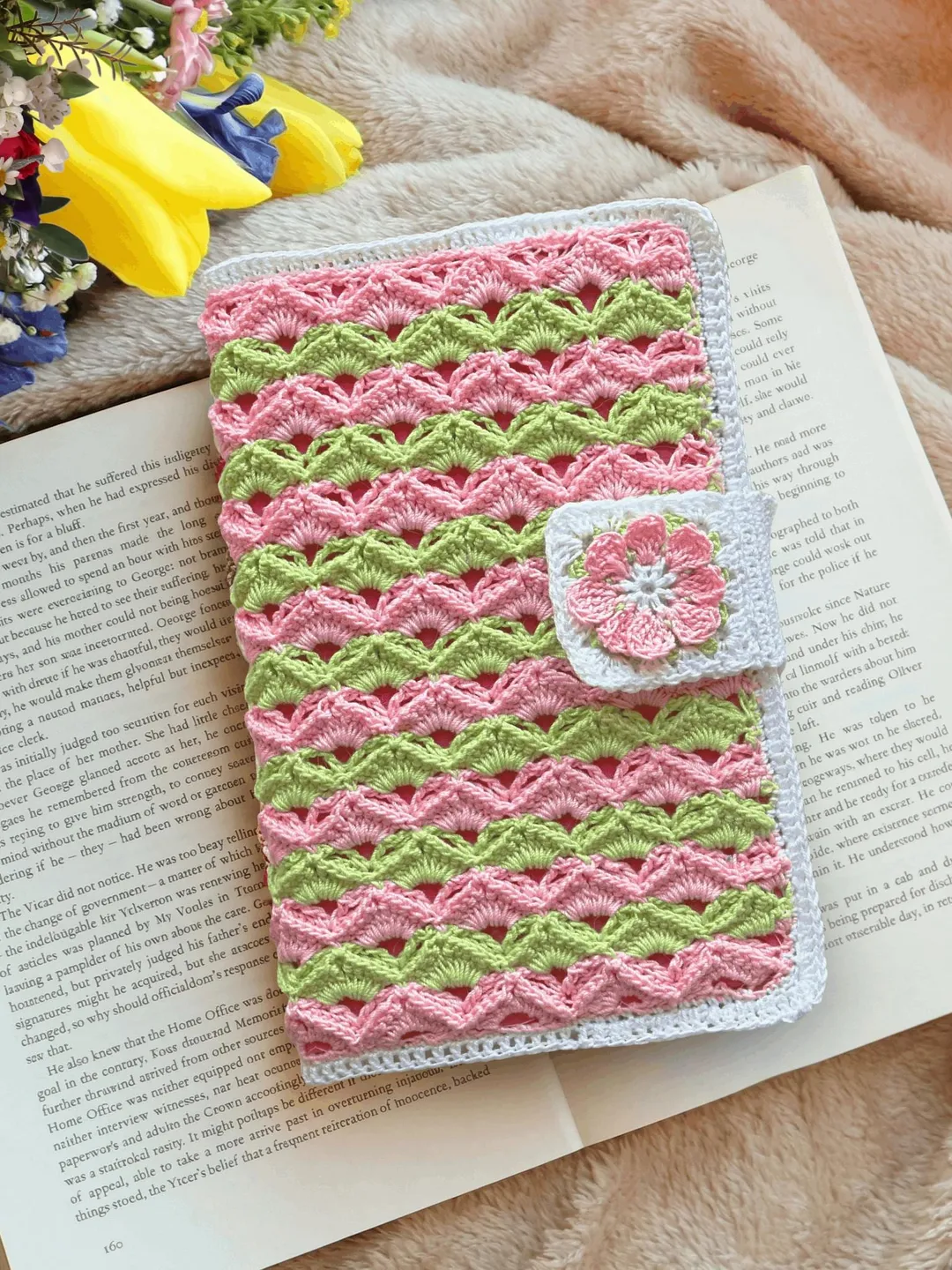 Crochet Book Cover Pattern PDF: Fan Stitch & Floral Granny Square