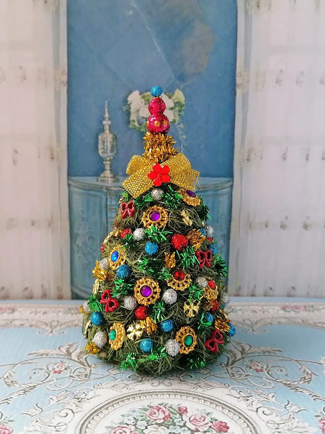 Christmas tree for the holiday. Handmade. 1:12. Christmas. Dollhouse ...