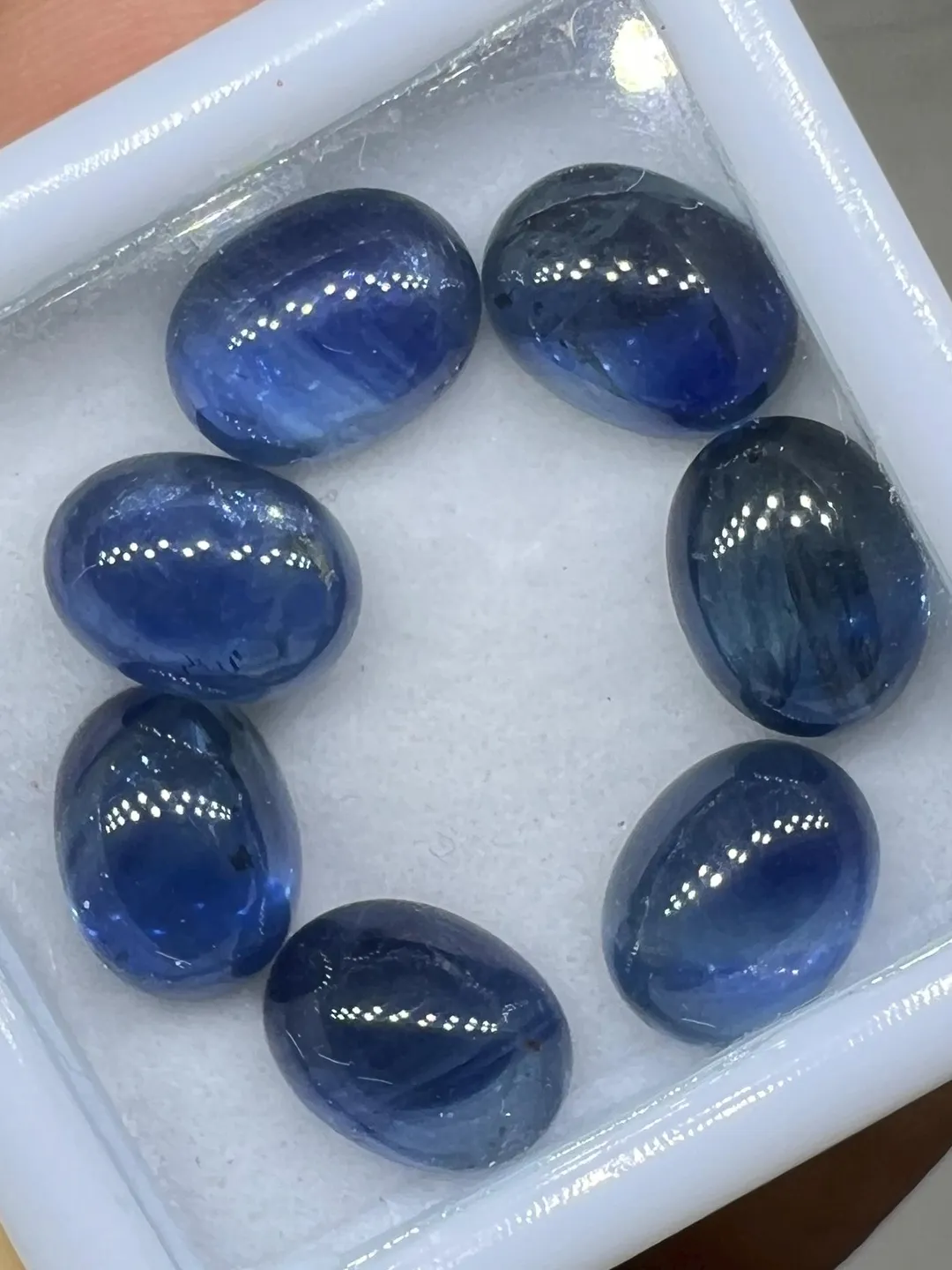 Natural unheated Blue Sapphire oval cabochon 3pcs, 5.30carats, 6x8mm ...