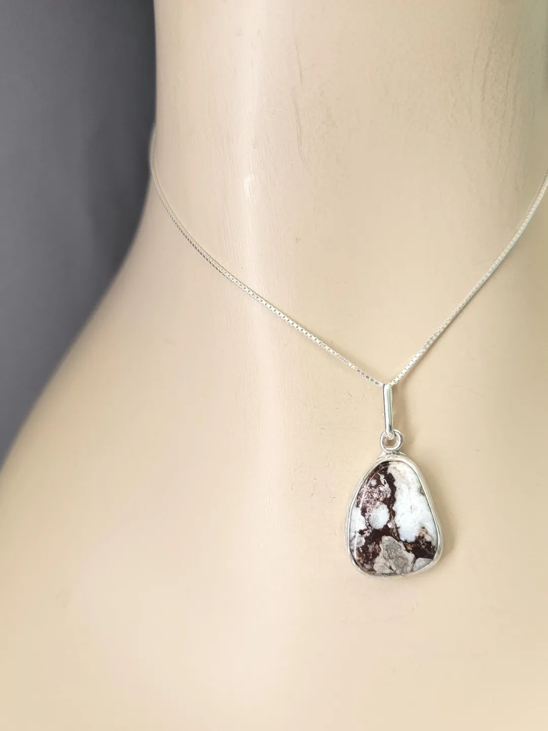 Handmade necklace made of natural Jasper stone