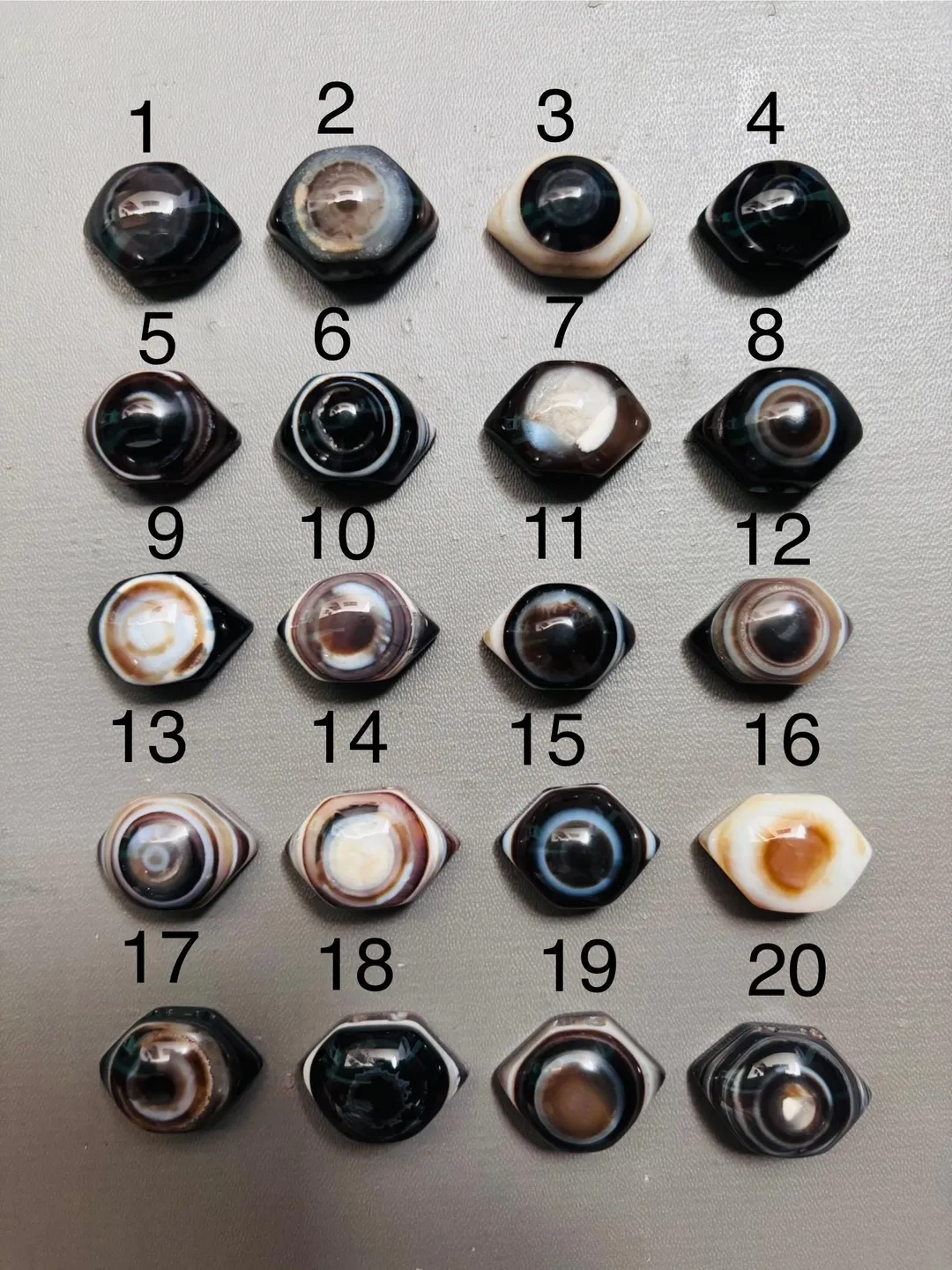 Black Banded Agate Eyes Cabochon: Natural Gemstone (22mm-19mm-11mm)