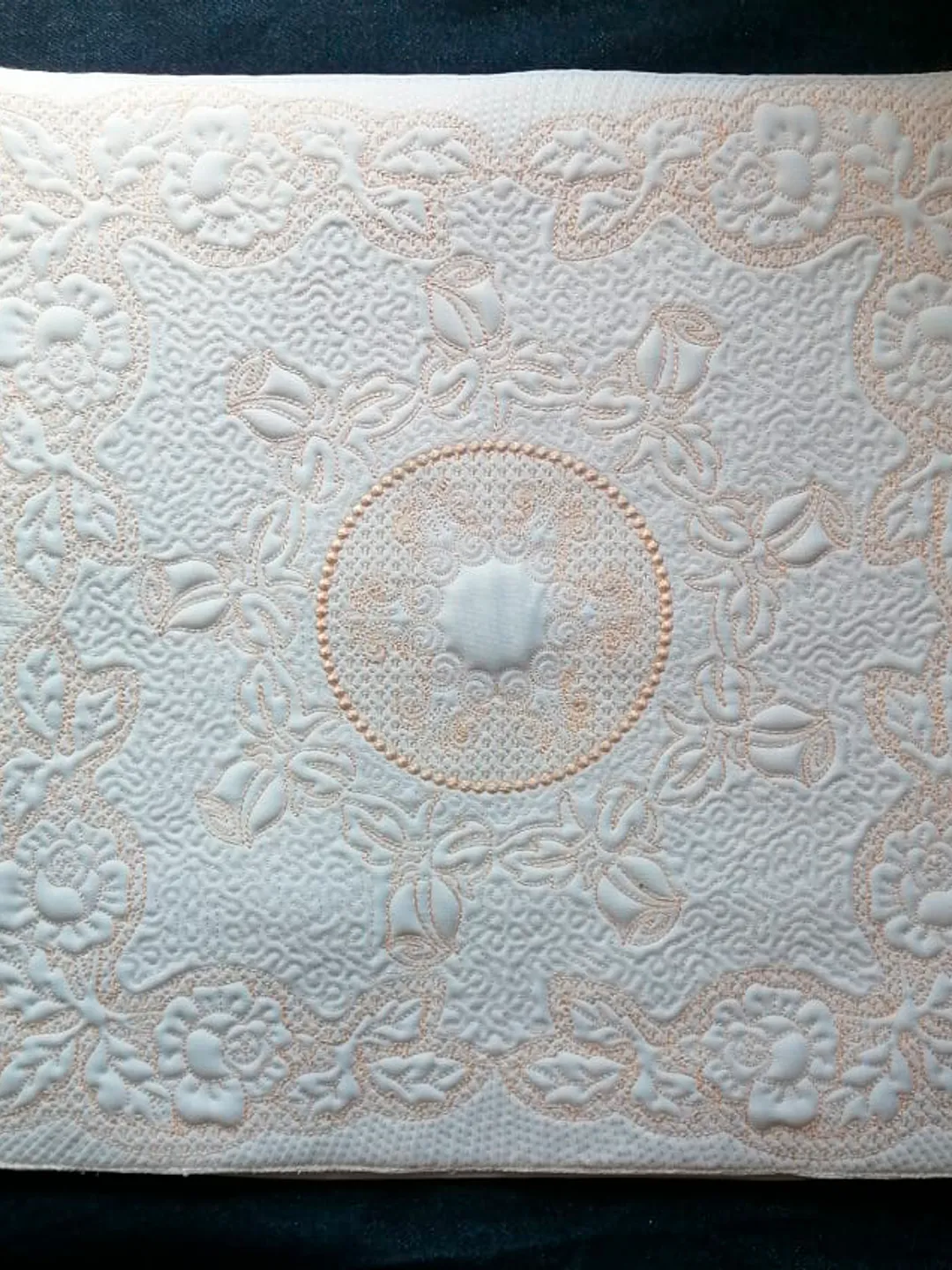 Machine Embroidery Design Trapunto roses