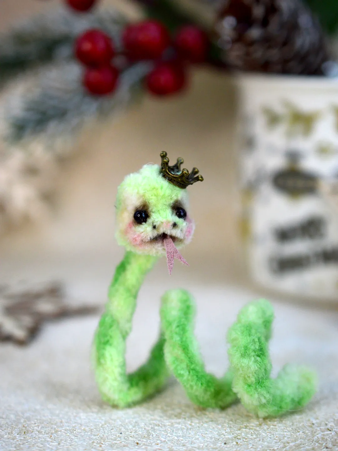 Video Tutorial make Miniature Pipe Cleaner Snake - Let's Make Snake ...