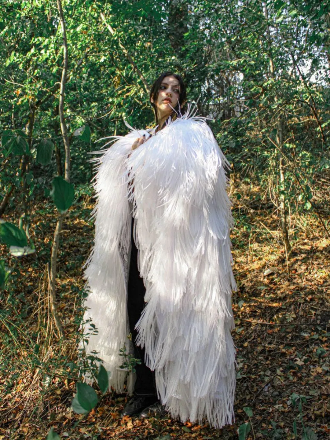 white feather cape, feather coat, imitation ostrich feathers, beautiful ...