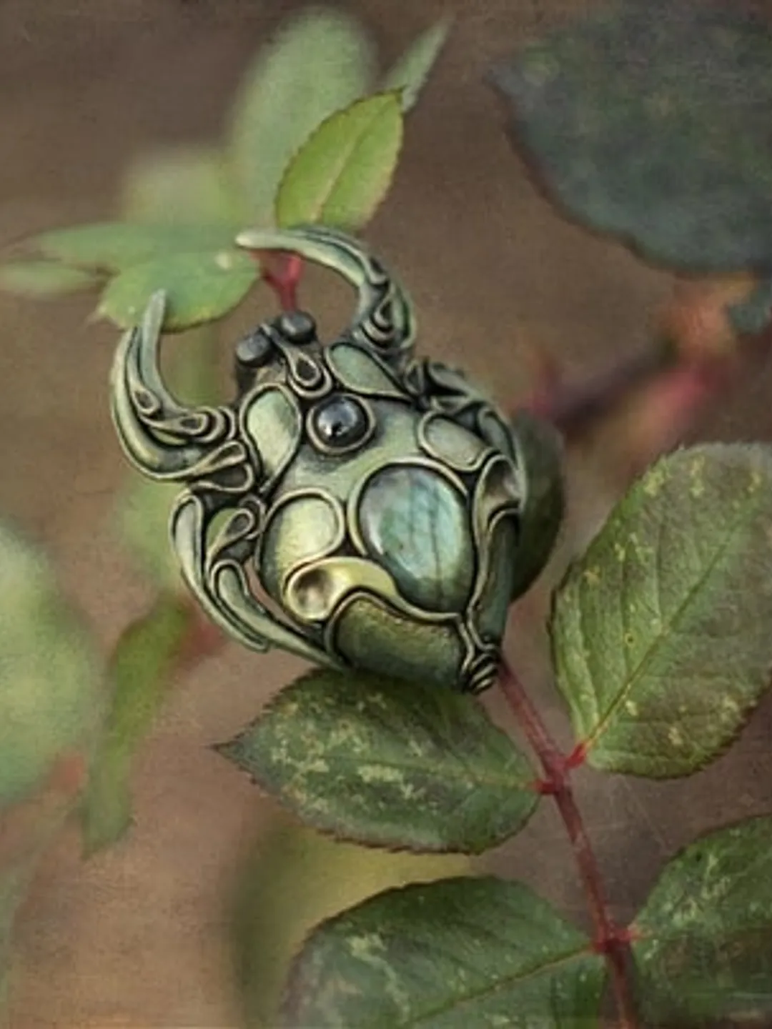 Brooch Labor spider