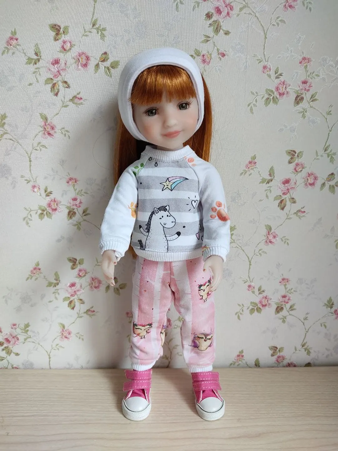 PDF sewing pattern for Ruby Red Fashion Friends dolls.