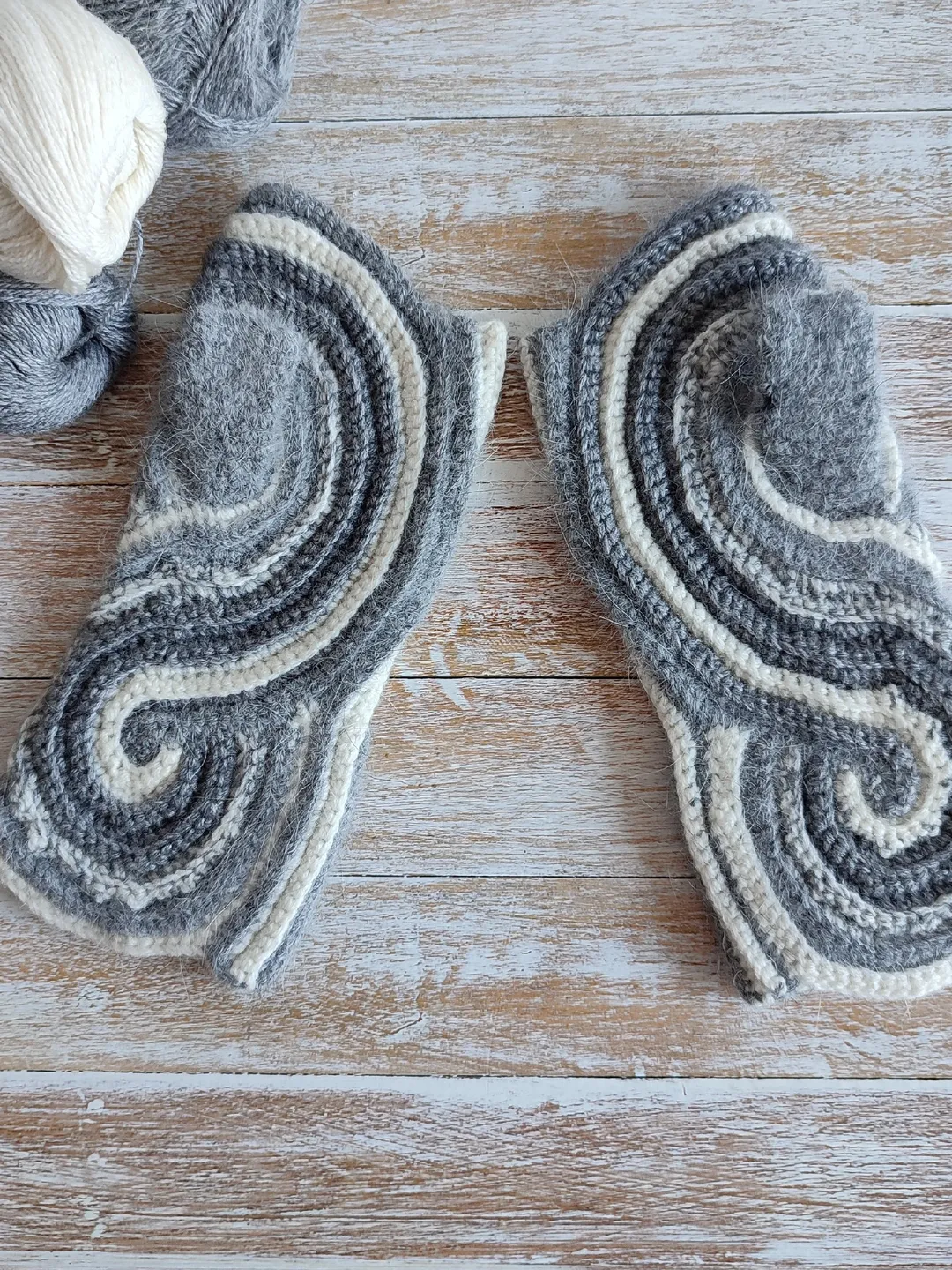 Women's crocheted mittens. For a cool autumn and spring. Wool, cashmere ...
