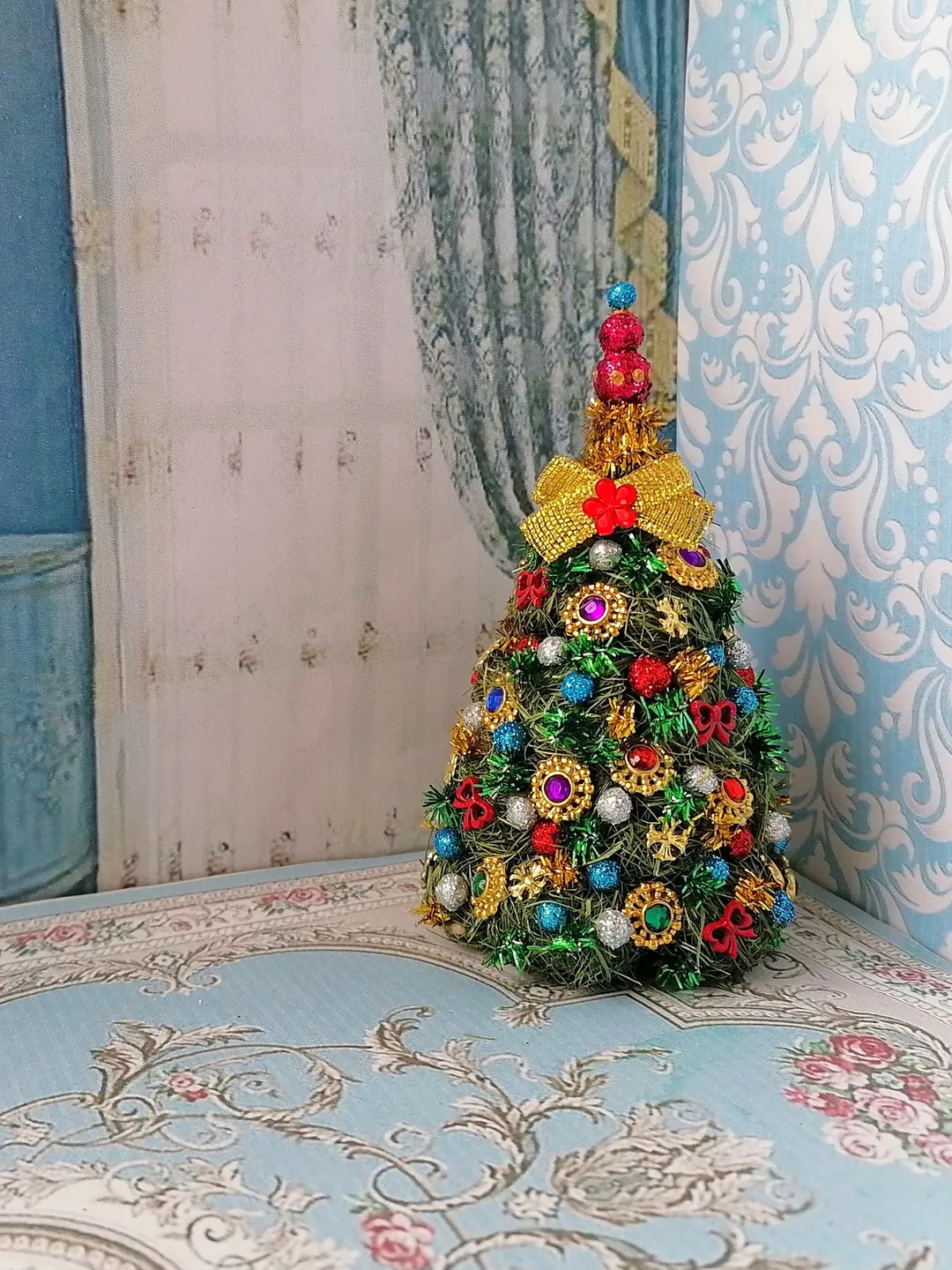 Christmas tree for the holiday. Handmade. 1:12. Christmas. Dollhouse ...