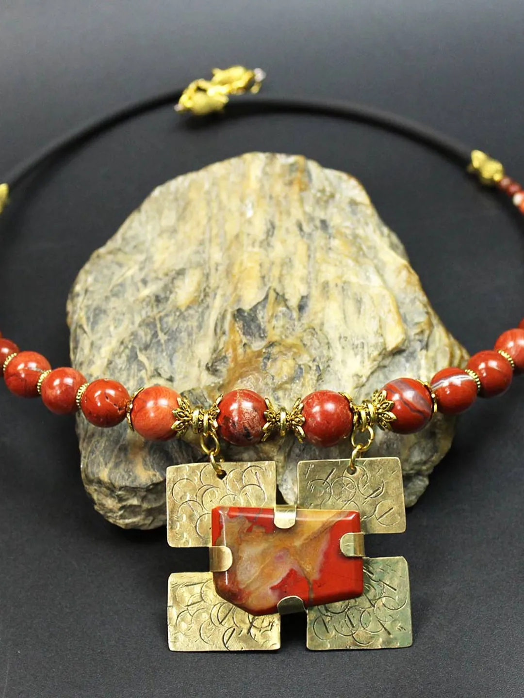 Handmade necklace made of natural Jasper stone