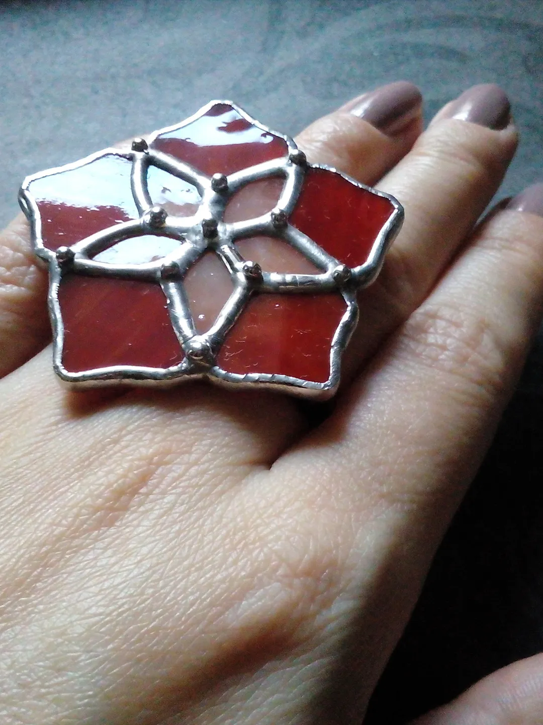 Stained glass Hoya brooch, Tiffany glass red hoya flower pin, Plant ...