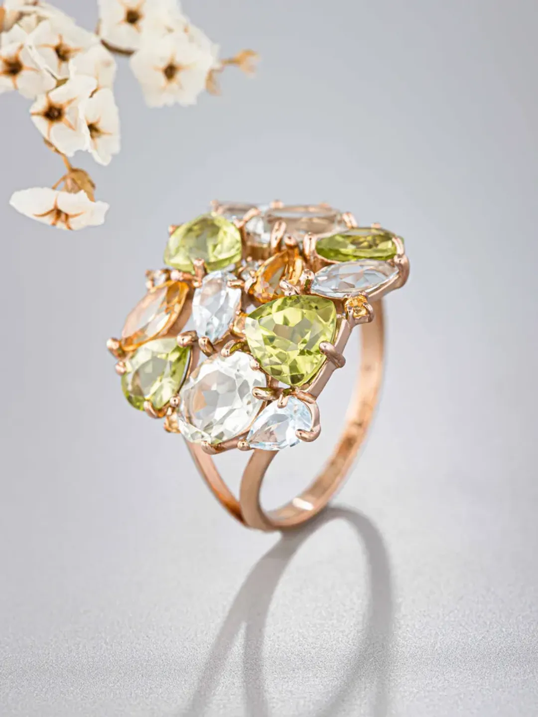 Ring made of 925 silver with gold plating with natural green amethyst ...