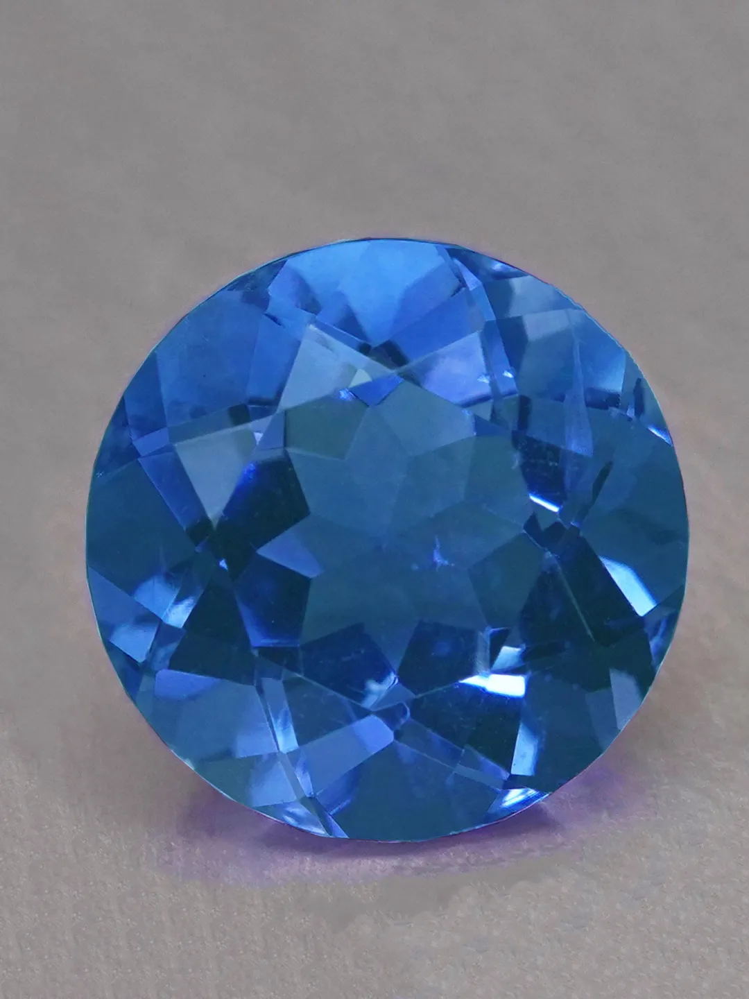 6.18 CT Dazzling ! Color Change Fluorite Round Cut From Brazil