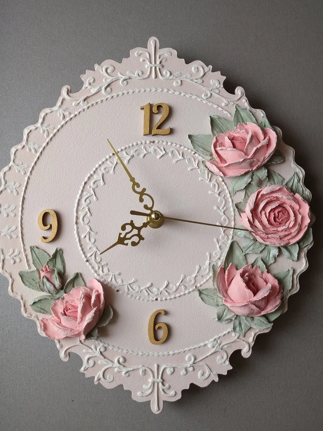 Pink small wall clock with pink roses in shabby chic style Silent clock ...