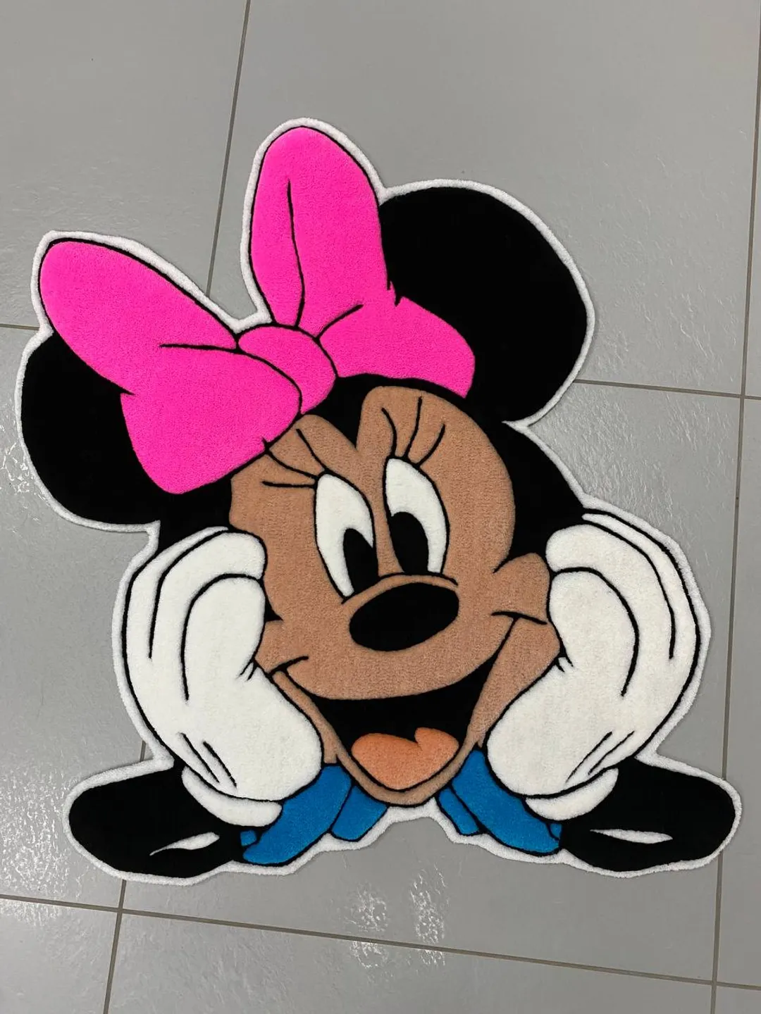 Minnie Mouse Tufted Carpet