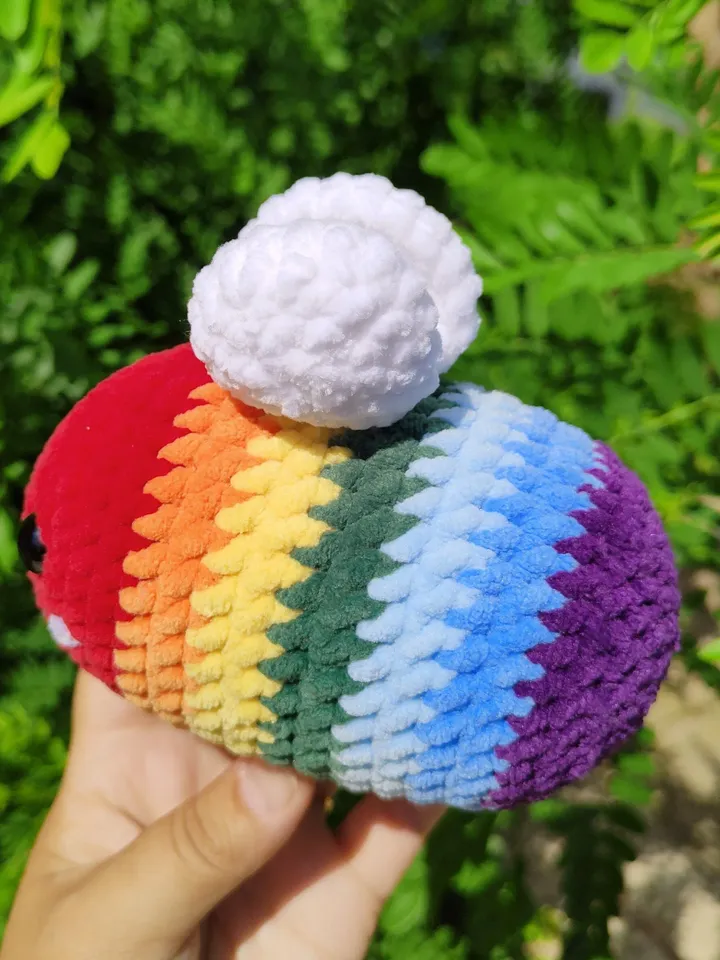 Crochet rainbow bee patterns, crochet pride bee plushies patterns $3.50 ...