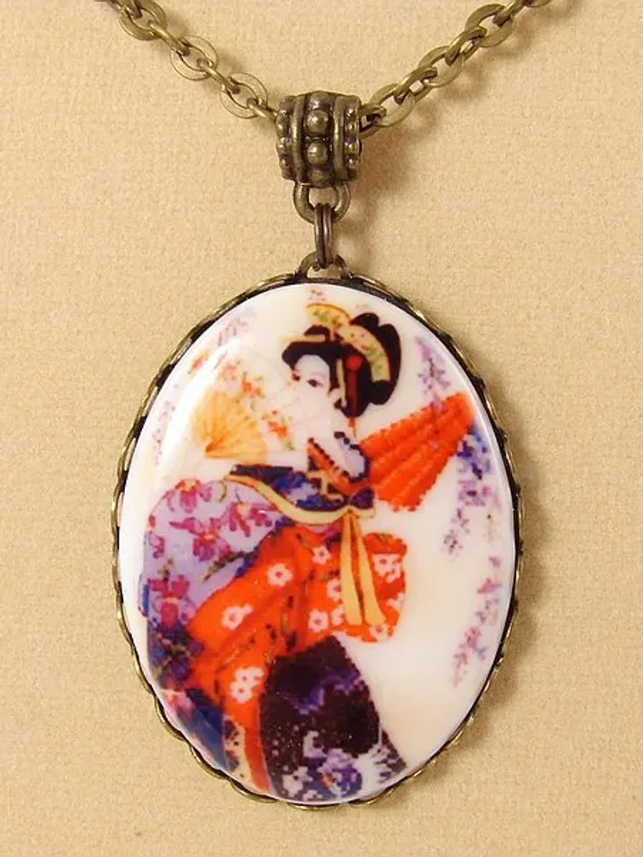 Geisha Porcelain Cameo Necklace Japanese Lady Pendant Oriantal Necklace ...