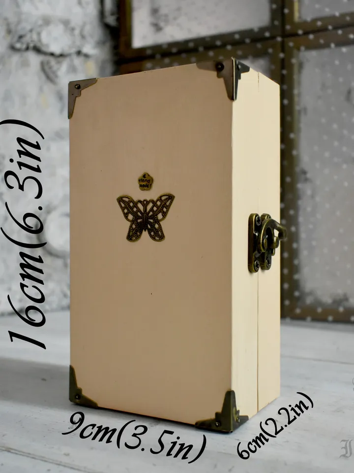 A miniature library with minibooks the bookshelves in the living room ...