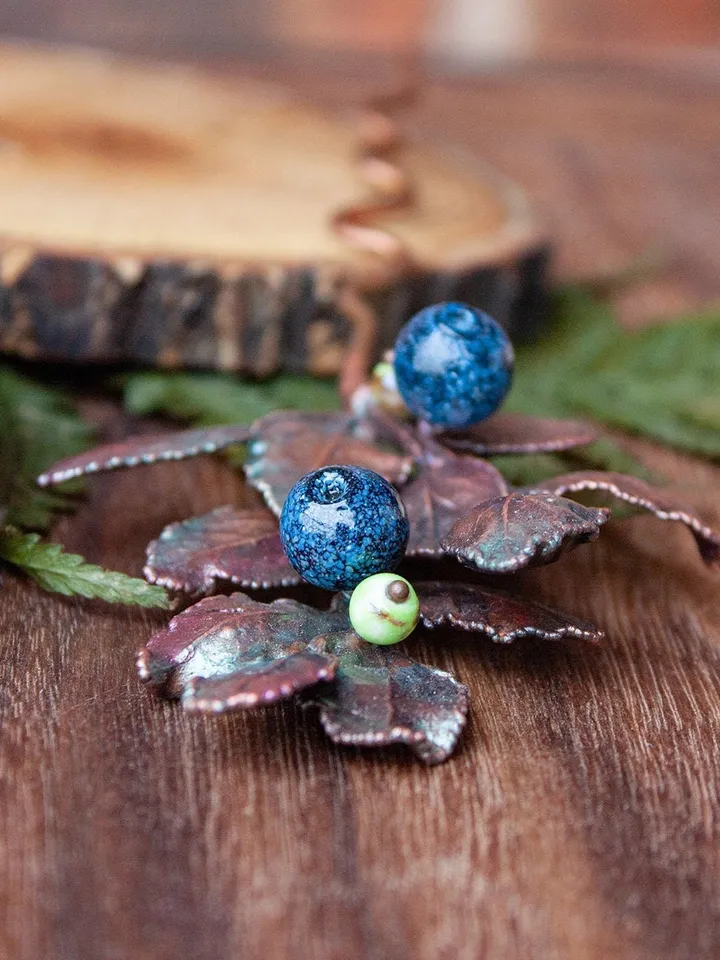 Copper hairstick blueberry leaf with glass berries, Modern head piece ...