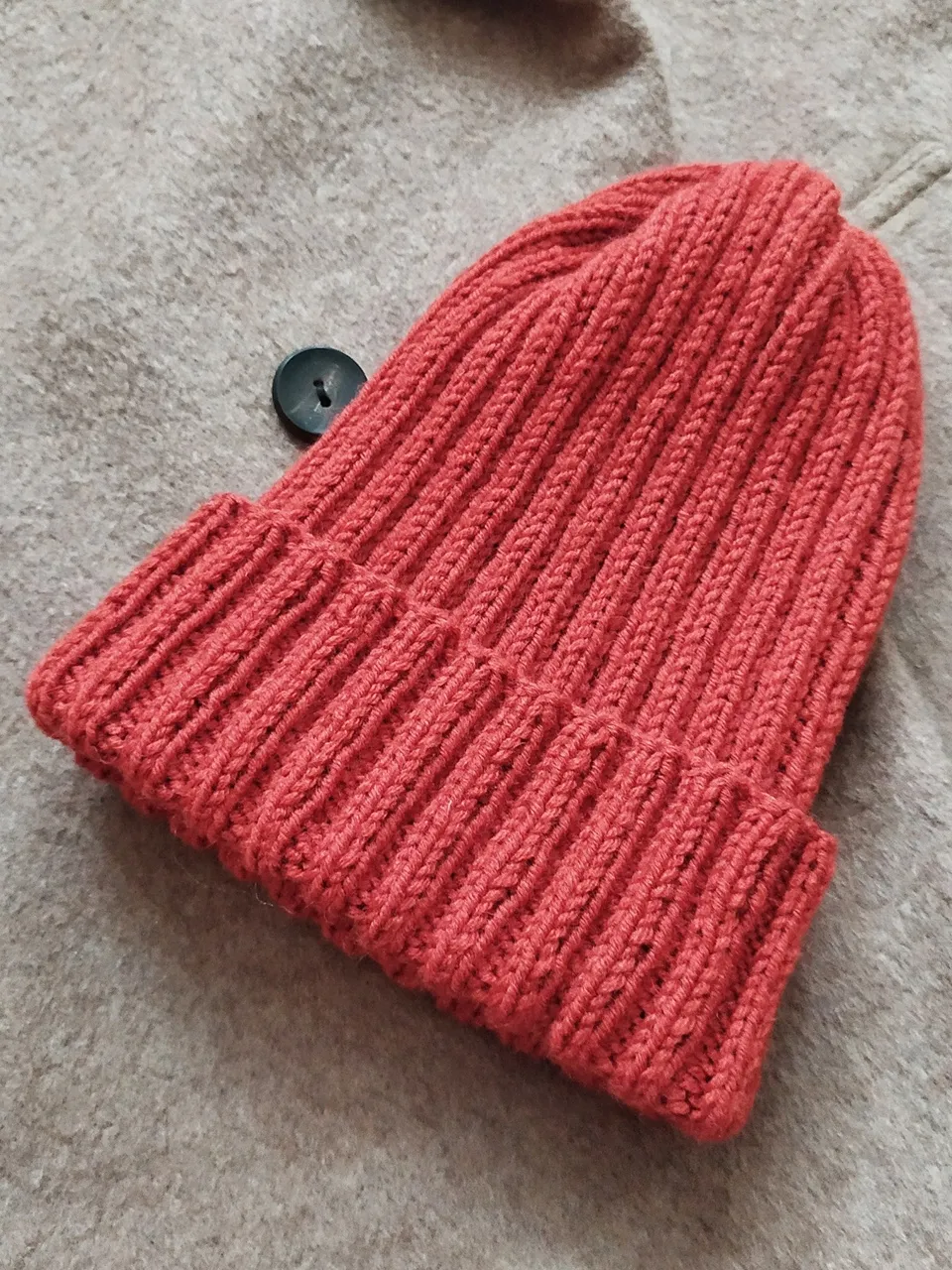 Ribbed Knit Hat knitting pattern pdf digital file $4.00 | Buy online ...