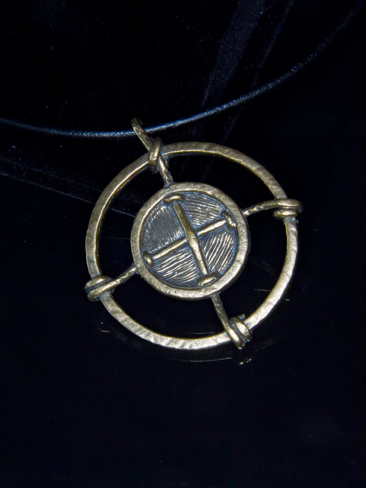 Skyrim Skaal Amulet / Twosided skyrim pendant / The Elder Scrolls ...