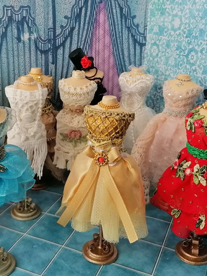 Dollhouse mannequin. 1:12. Puppet mannequin.Handmade.