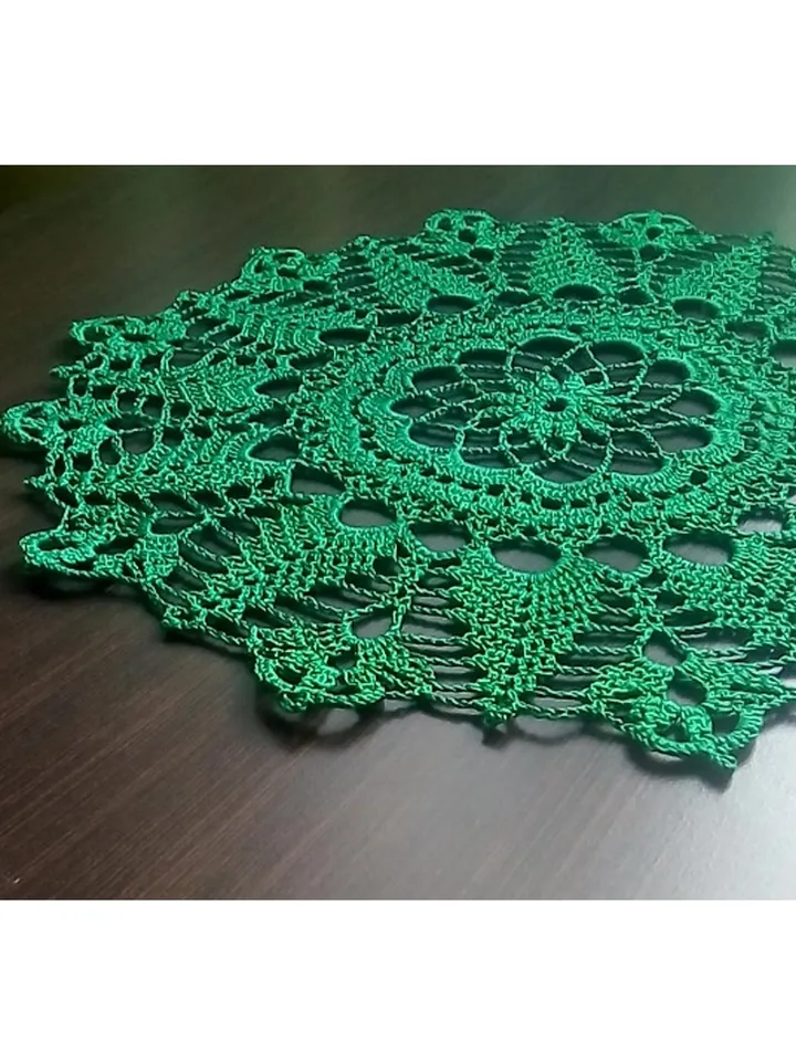 Hand Crocheted Green Doily Pineapple 13 Inch