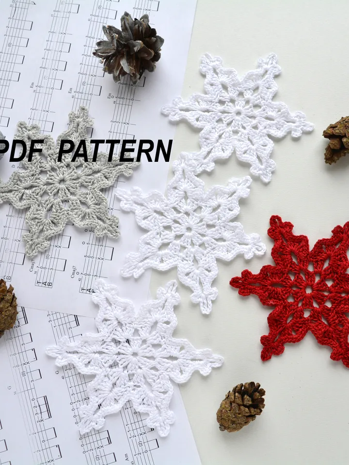 Snowflake ornament crochet pattern, Christmas ornament pattern, Lace ...