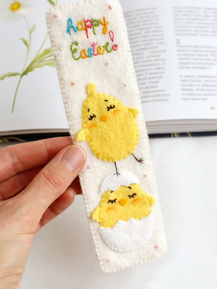 Felt "Happy Easter!" bookmark hand sewing PDF tutorial with patterns ...