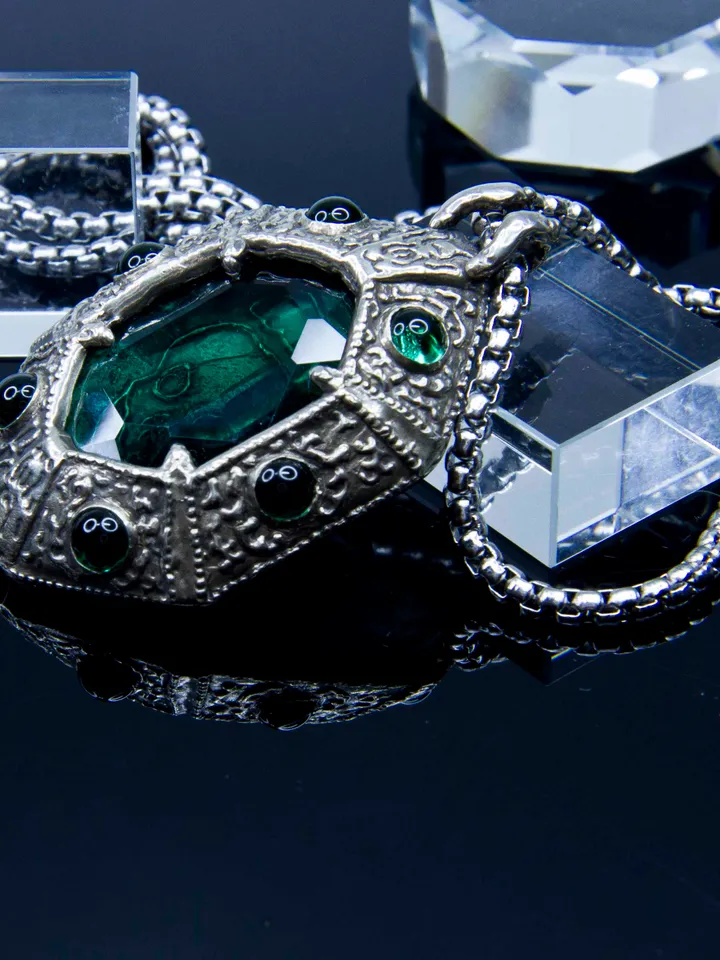 The Necromancer Amulet from Elder Scrolls Oblivion / Skyrim Oblivion ...