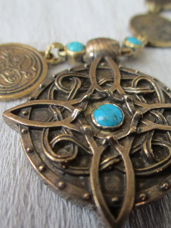 Amulet of Mara / Twosided skyrim pendant / The Elder Scrolls Necklace ...