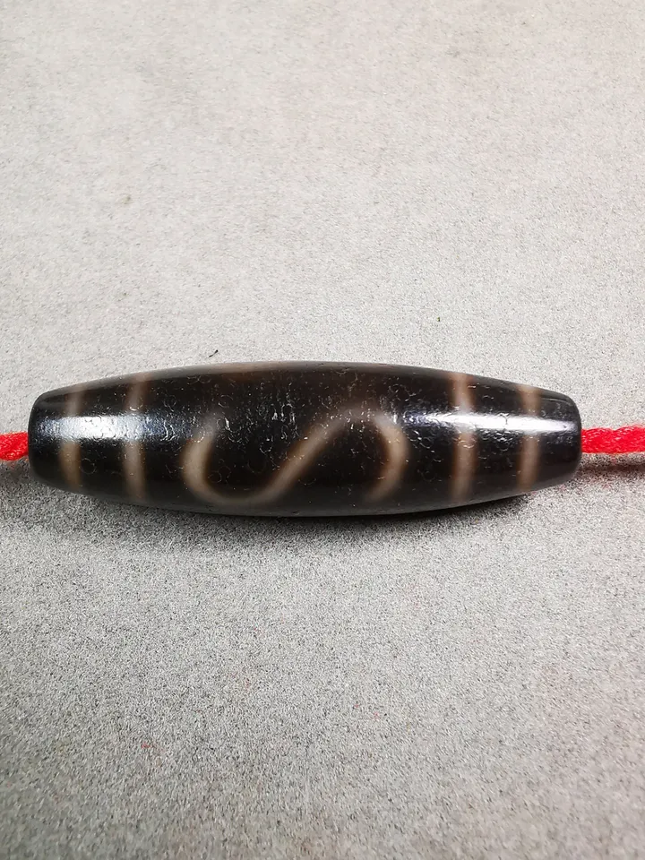 Gandhanra Tibetan Money Hook Dzi Bead,Tibetan Chung,Protective Amulet ...