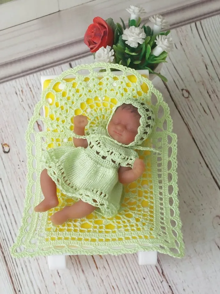Miniature handknitted clothes to Zuru My mini baby. $60.00 | Buy online ...