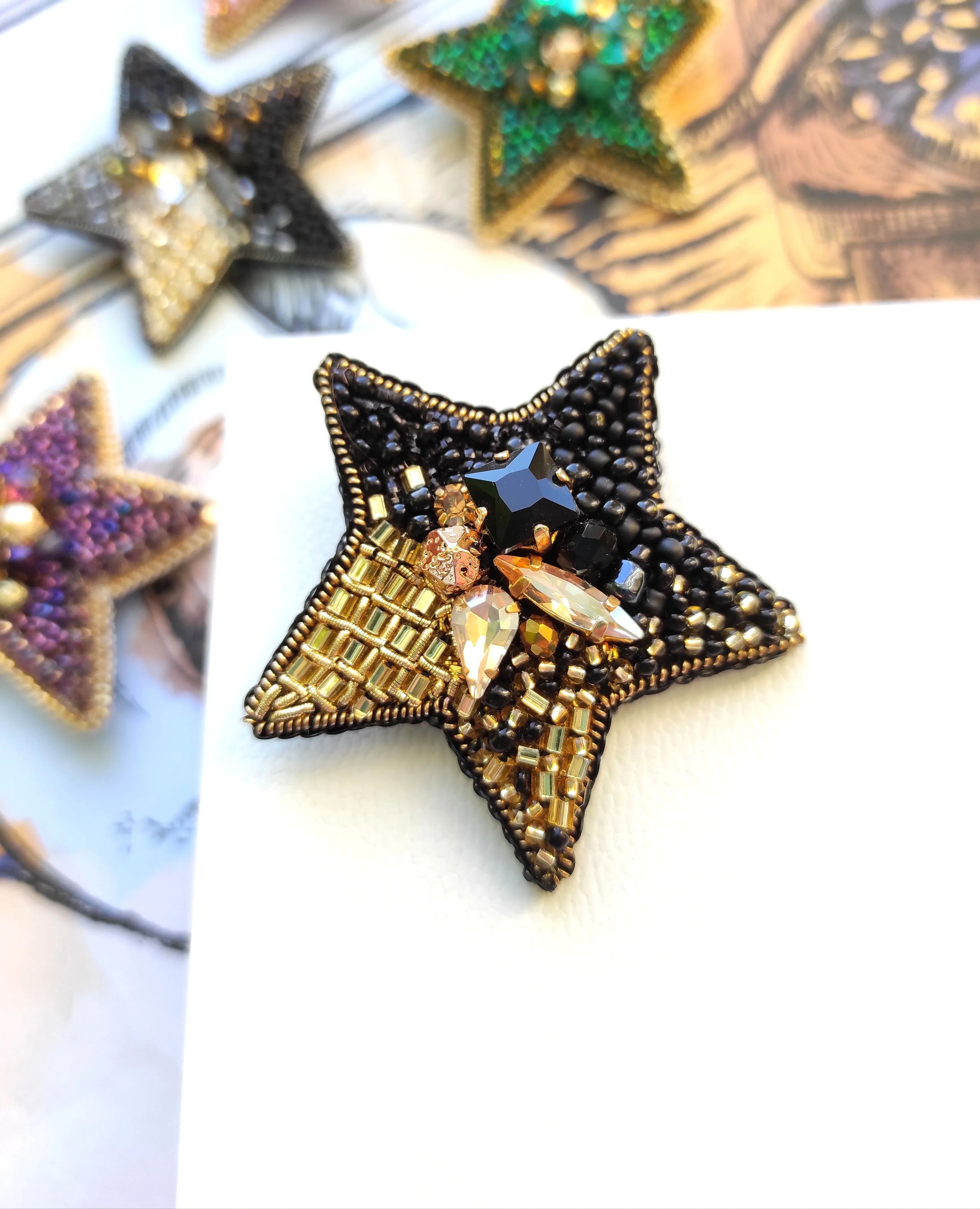 Black star brooch, beaded brooch, embroidered brooch, space pin, star pin, brooch pin, handmade ...